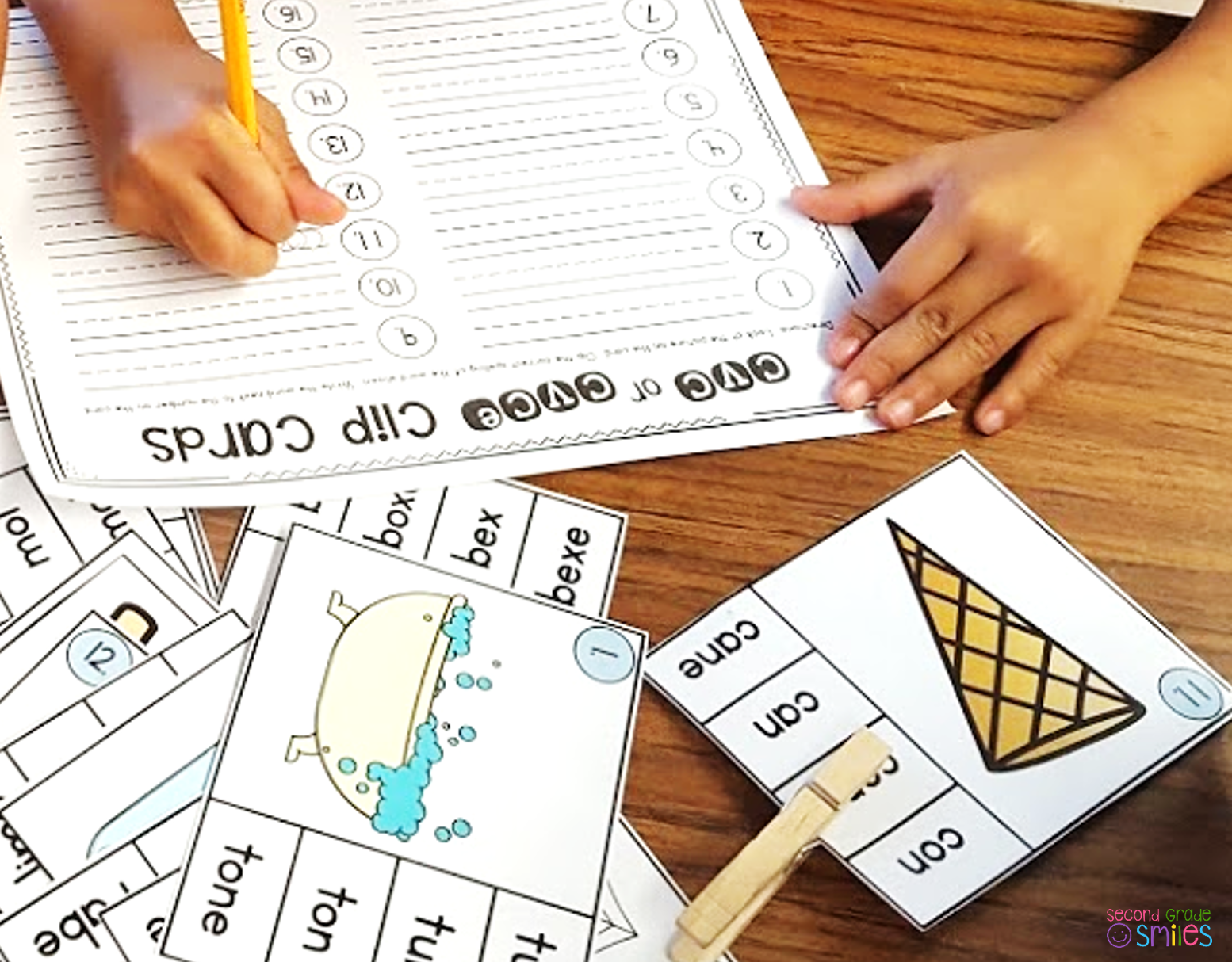 Six Ways to Make Centers Self-Checking - Second Grade Smiles